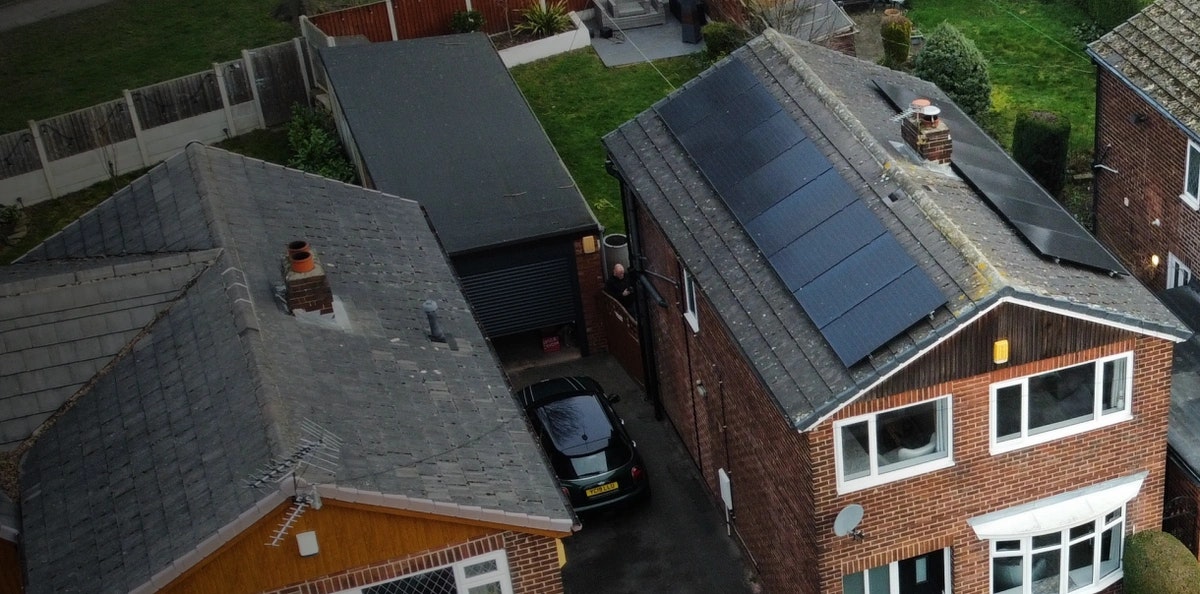 Solar panels and battery storage installed in as little as 2 weeks | BOXT