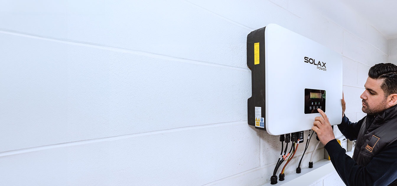 Solar panels and battery storage installed in as little as 2 weeks | BOXT